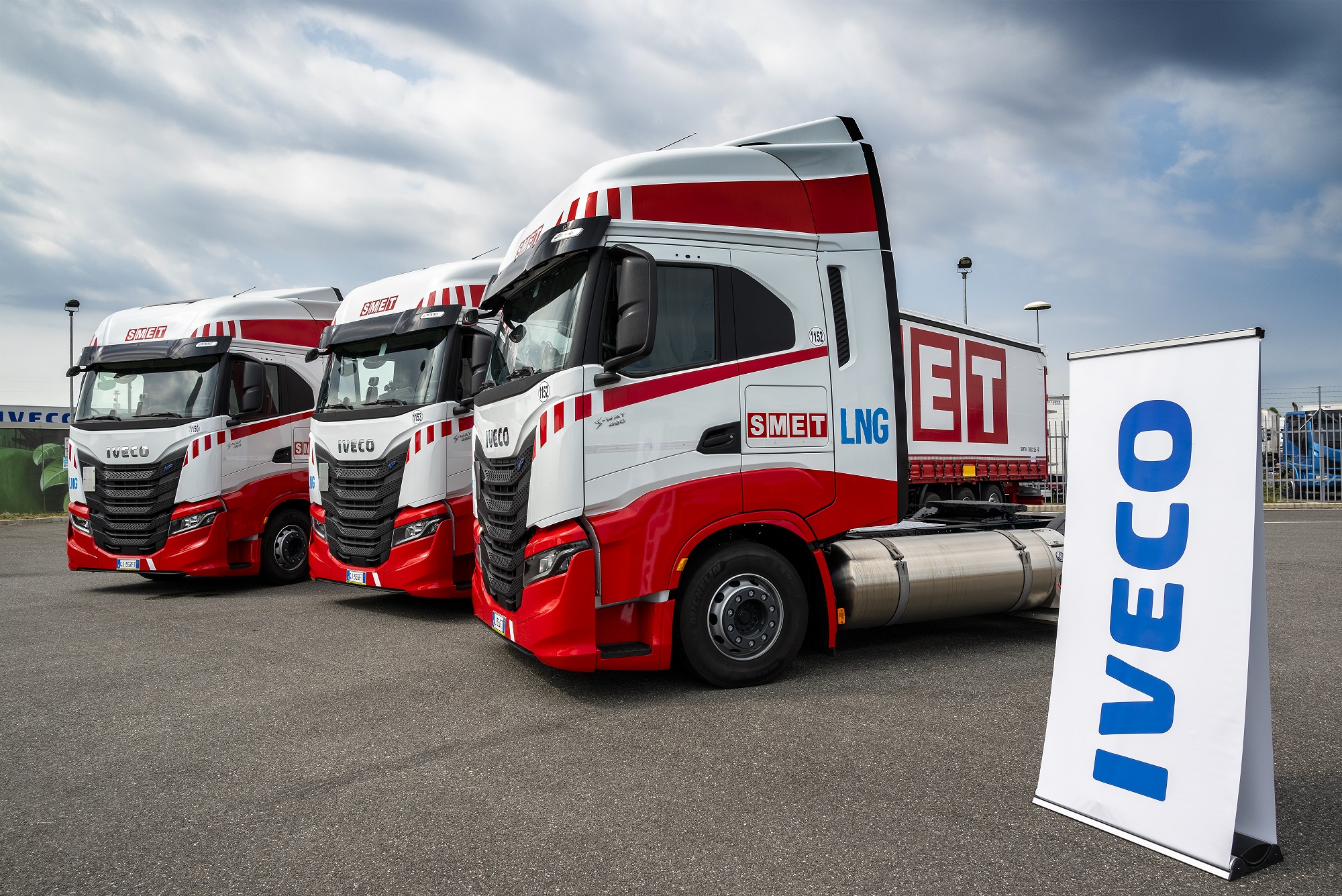 40 nuovi IVECO S-WAY LNG per Gruppo Smet – Camion E Furgoni Mag