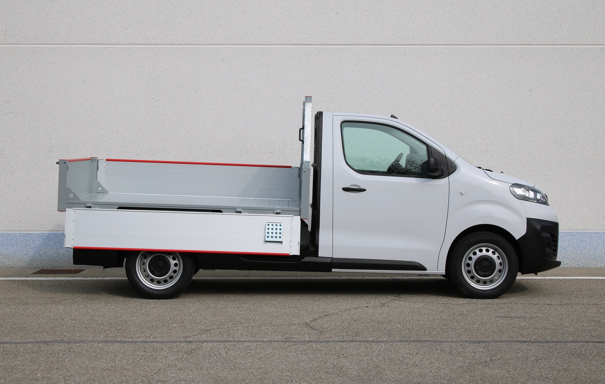 Onnicar presenta un nuovo allestimento per il FIAT Scudo – Camion E ...