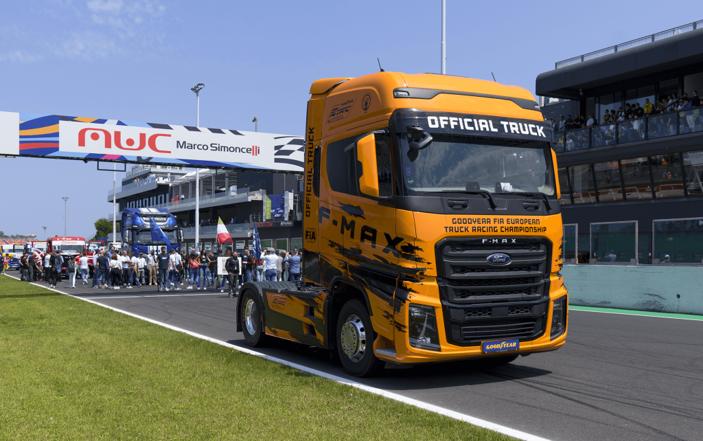 A Misano Ford Trucks presenterà il nuovo F-MAX con motore Ecotorq Gen2 ...
